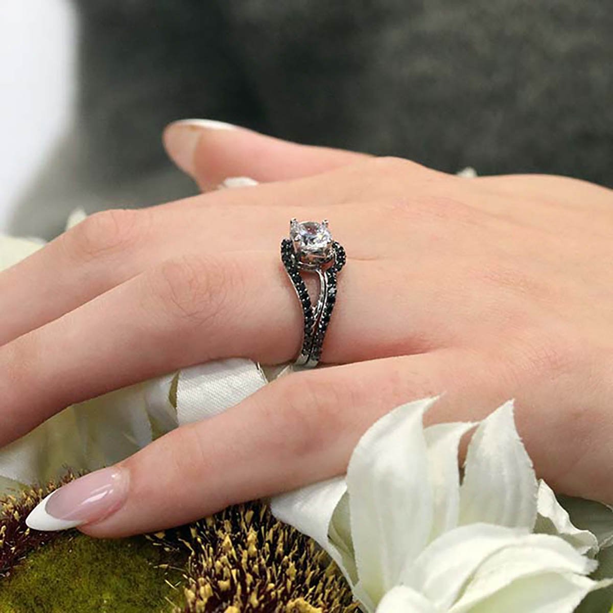 Barkev s Swirl Curved Black Diamond Wedding Band 8149WBK