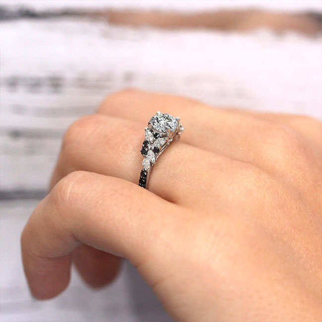 Engagement ring with black diamond accents store
